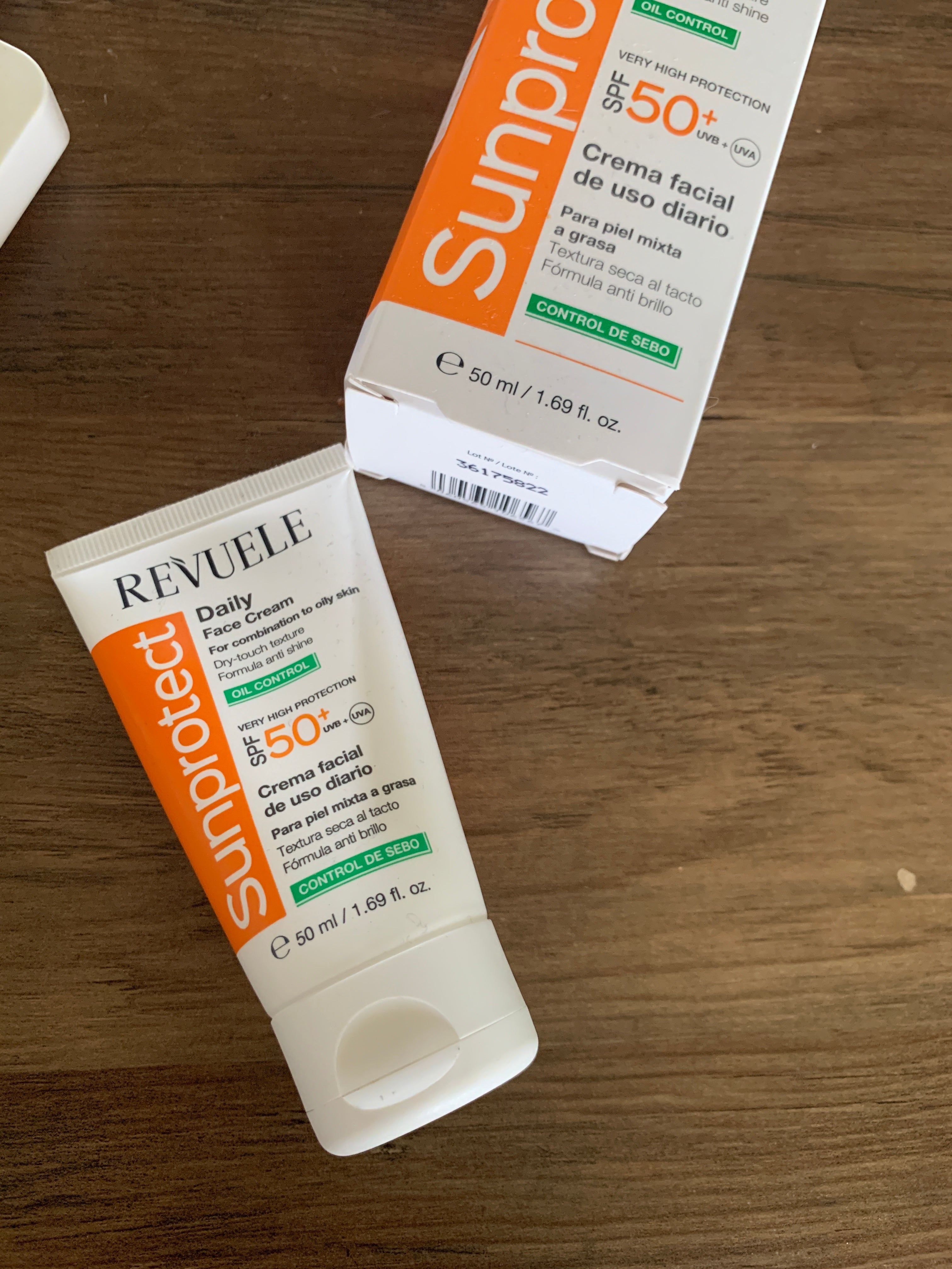 Revuele sunprotect 防曬霜SPF50 – 1click2beauty